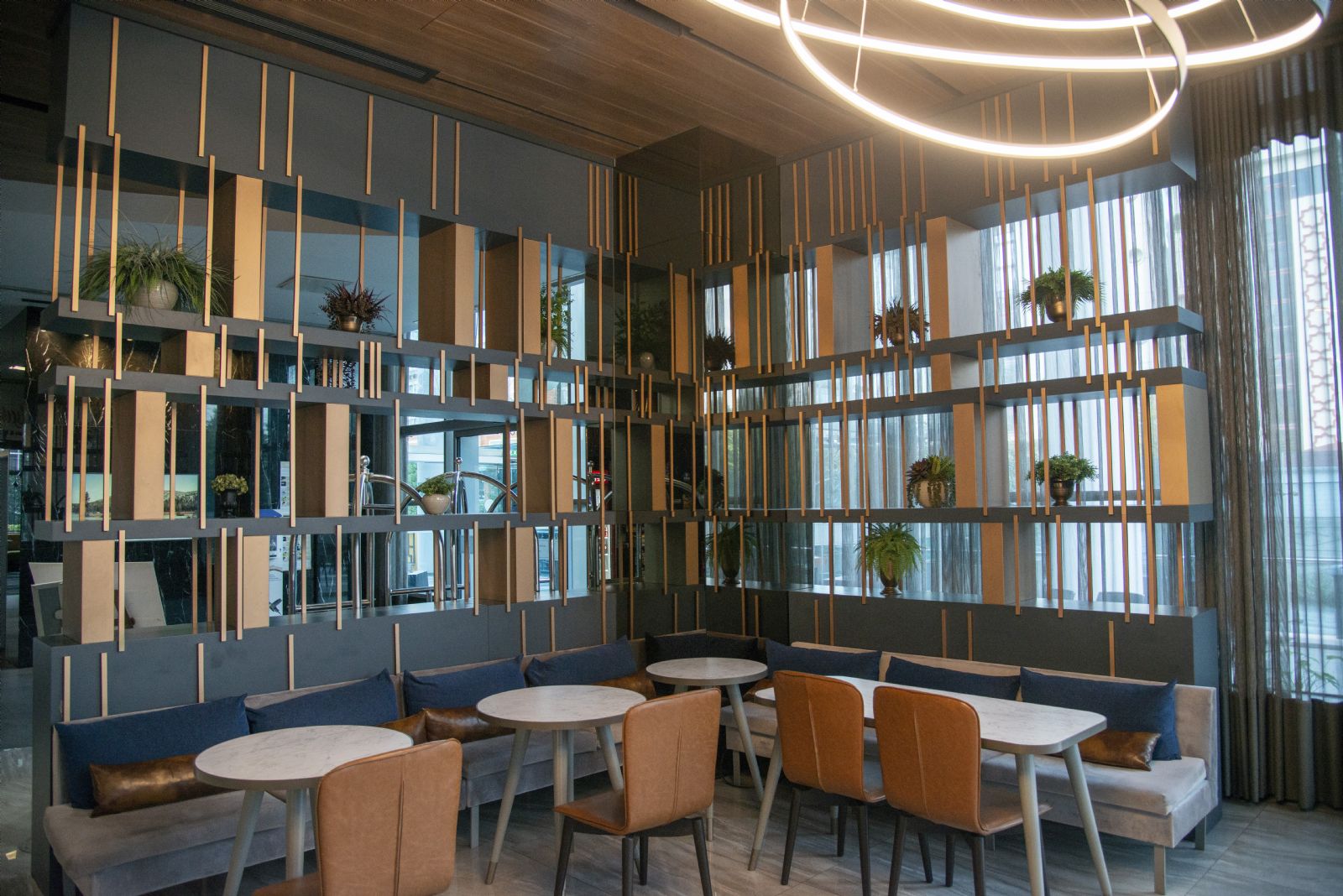 Loby, Mercure Hotel | Ümraniye - Ayrıcalıklı Hissetmeye Hazırlanın